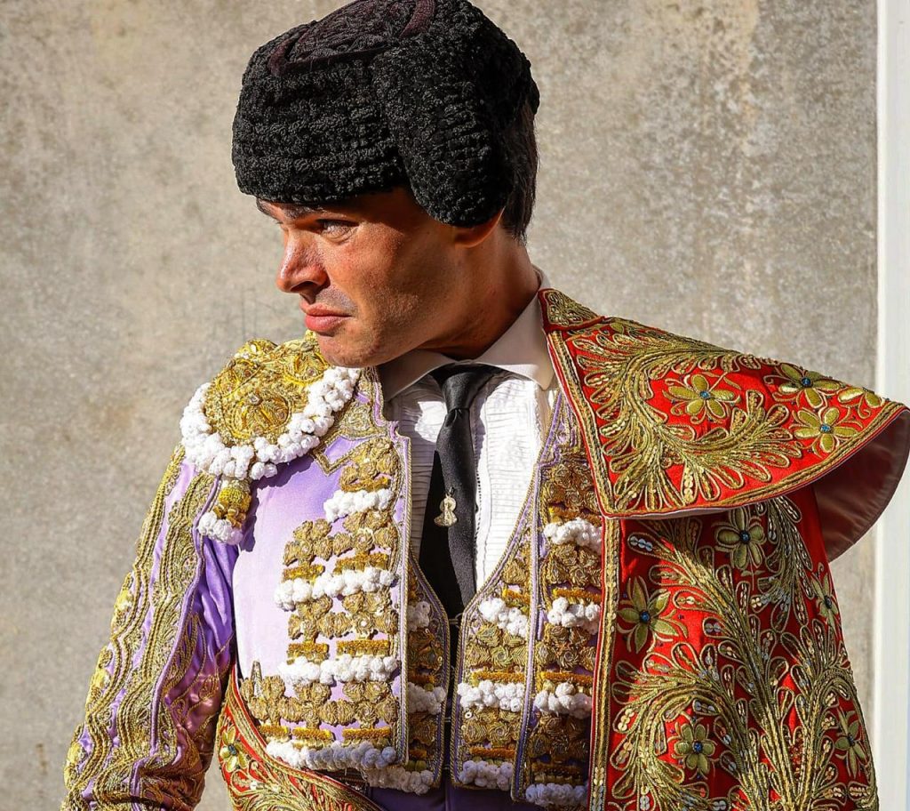 “Juanito”: El joven torero que une Portugal y España para cumplir su ...